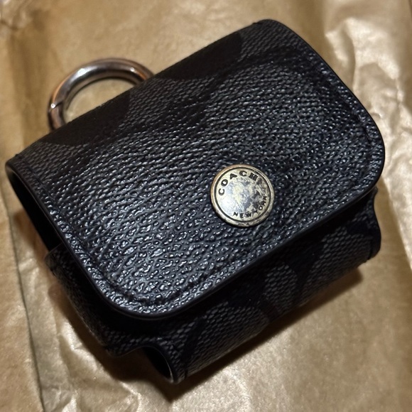 Coach | Cell Phones & Accessories | Coach Airpod Pro Case Black ...